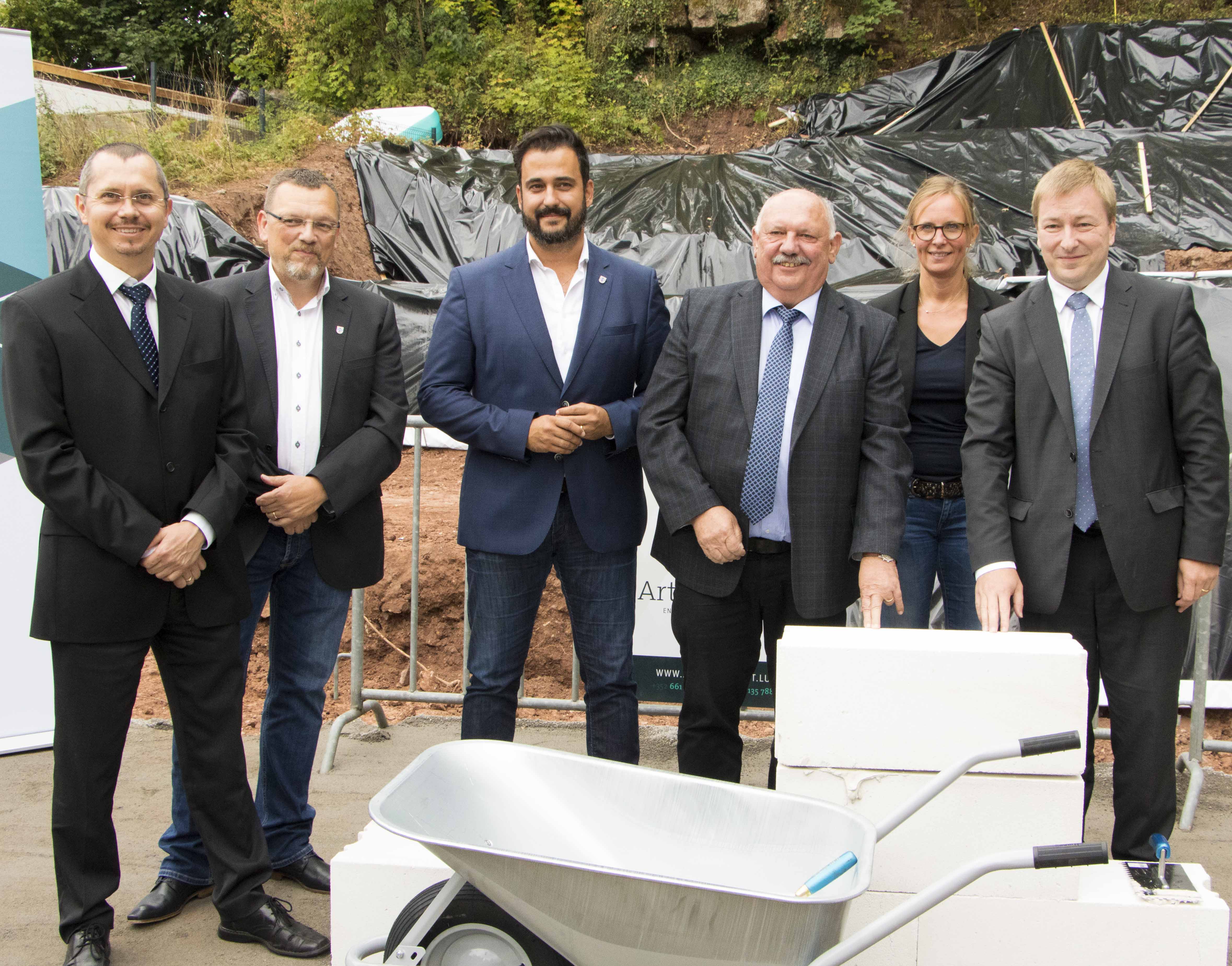 Pose de la première pierre à Useldange - Logement.lu - Ministère du ...